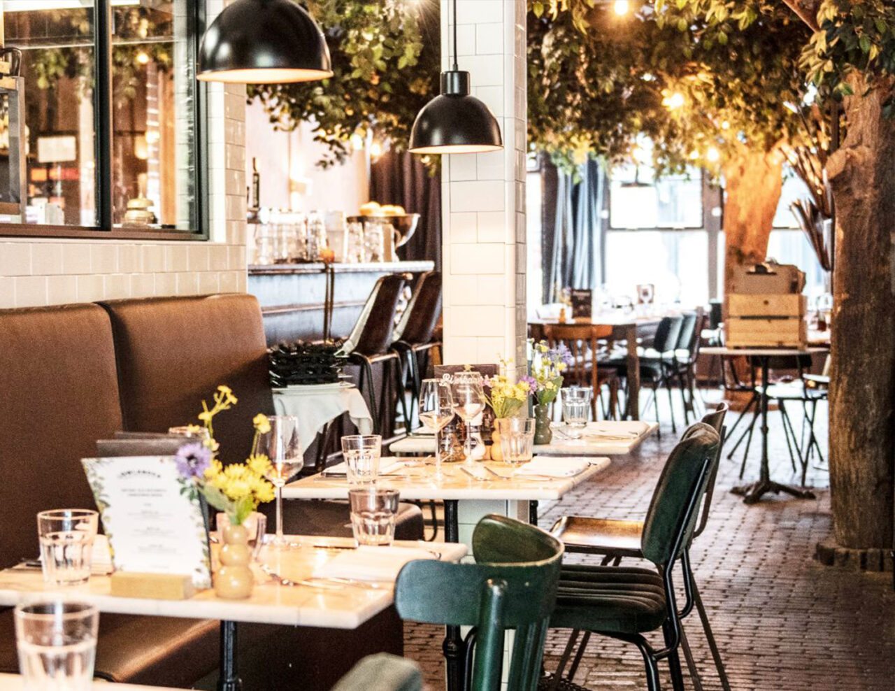 Café Diner 't Weesperplein - Sfeervol Restaurant Weesp